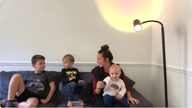 Choosing the Perfect Floor Lamp for Your Child's Room – Glowrium